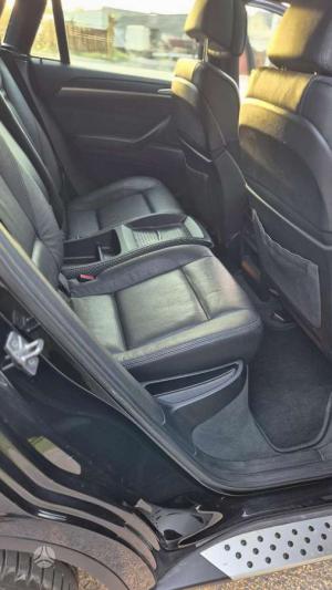 Black BMW X6 2010 in Vilnius, with an engine capacity of 2.99 L and mileage of 278 thousand km for 12450 €, photo 11 on AUTOMOTO.COM.LV