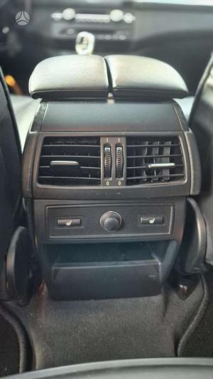 Black BMW X6 2010 in Vilnius, with an engine capacity of 2.99 L and mileage of 278 thousand km for 12450 €, photo 20 on AUTOMOTO.COM.LV