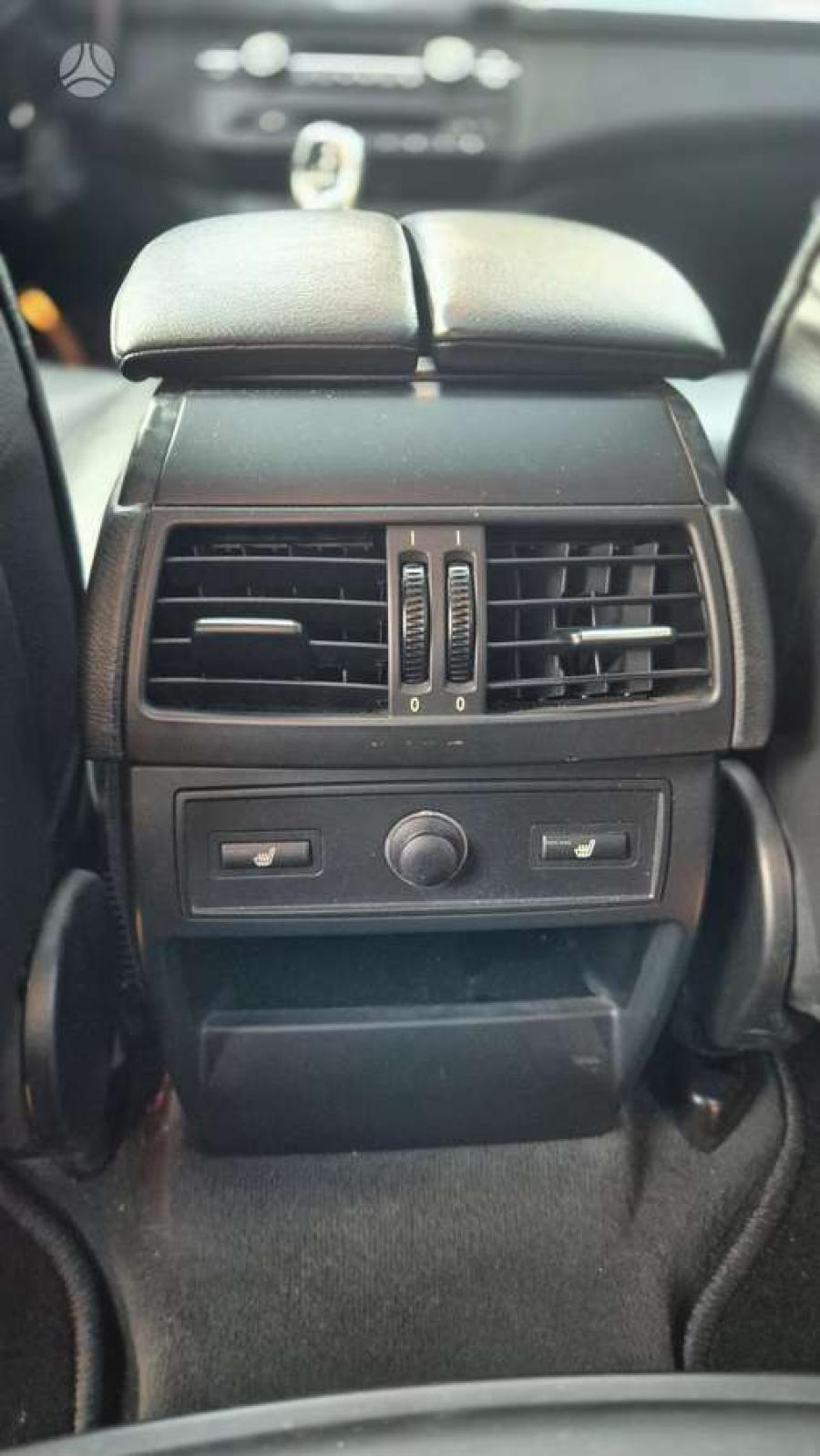 Black BMW X6 2010 in Vilnius, with an engine capacity of 2.99 L and mileage of 278 thousand km for 12450 €, photo 20 on AUTOMOTO.COM.LV