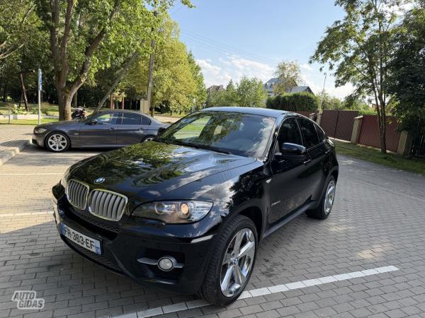 BMW X6 2010 in Kaunas on AUTOMOTO.COM.LV Black BMW X6 2010 in Kaunas, with an engine capacity of 3.00 L and mileage of 285 thousand km for 11750 €, photo 1 on AUTOMOTO.COM.LV