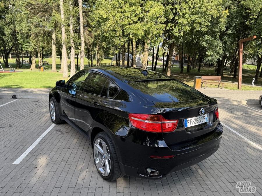 Melns BMW X6 2010 Kauņa, ar dzinēja tilpumu 3.00 L un nobraukumu 285 tūkst. km par 11750 €, foto 12 vietnē AUTOMOTO.COM.LV