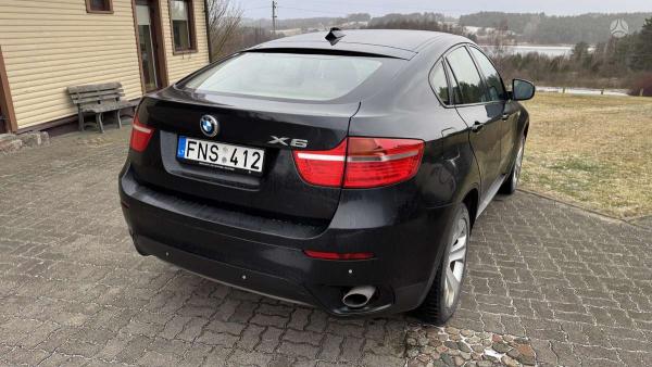Black BMW X6 2011 in Trakai, with an engine capacity of 2.99 L and mileage of 342 thousand km for 11000 €, photo 8 on AUTOMOTO.COM.LV