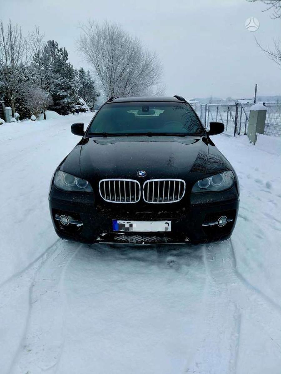 Melns BMW X6 2011 Viļņa, ar dzinēja tilpumu 3.00 L un nobraukumu 320 tūkst. km par 9900 €, foto 5 vietnē AUTOMOTO.COM.LV