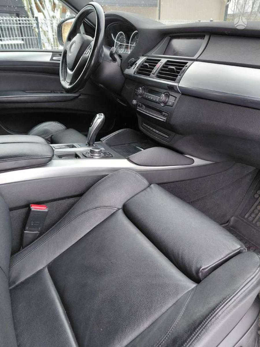 Melns BMW X6 2011 Viļņa, ar dzinēja tilpumu 3.00 L un nobraukumu 320 tūkst. km par 9900 €, foto 14 vietnē AUTOMOTO.COM.LV