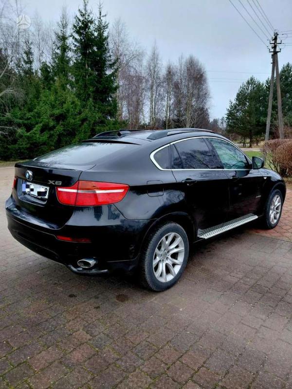 Melns BMW X6 2011 Viļņa, ar dzinēja tilpumu 3.00 L un nobraukumu 320 tūkst. km par 9900 €, foto 4 vietnē AUTOMOTO.COM.LV