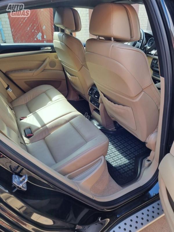 Melns BMW X6 2011 Marijampole, ar dzinēja tilpumu 3.00 L un nobraukumu 284 tūkst. km par 15200 €, foto 10 vietnē AUTOMOTO.COM.LV
