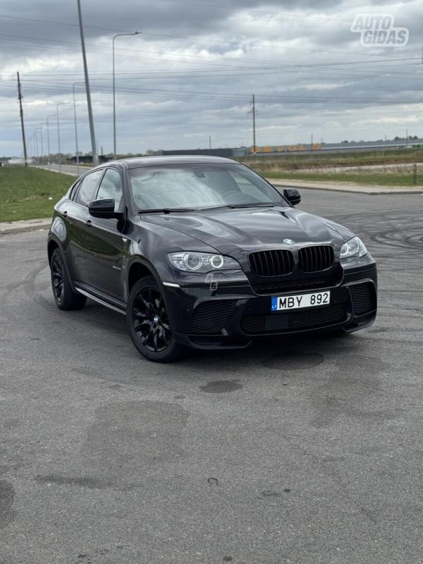 Melns BMW X6 2011 Panevēža, ar dzinēja tilpumu 3.00 L un nobraukumu 317 tūkst. km par 13000 €, foto 1 vietnē AUTOMOTO.COM.LV