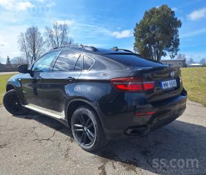 Melns BMW X6 2011 Rīga, ar dzinēja tilpumu 3.00 L un nobraukumu 274 tūkst. km par 11800 €, foto 4 vietnē AUTOMOTO.COM.LV