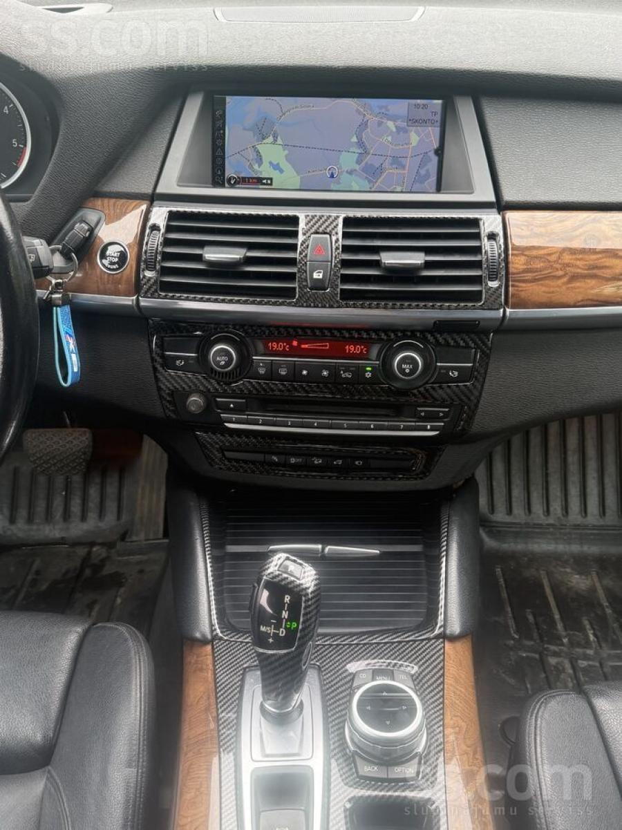Melns BMW X6 2011 Rīga, ar dzinēja tilpumu 3.00 L un nobraukumu 0 tūkst. km par 13499 €, foto 17 vietnē AUTOMOTO.COM.LV