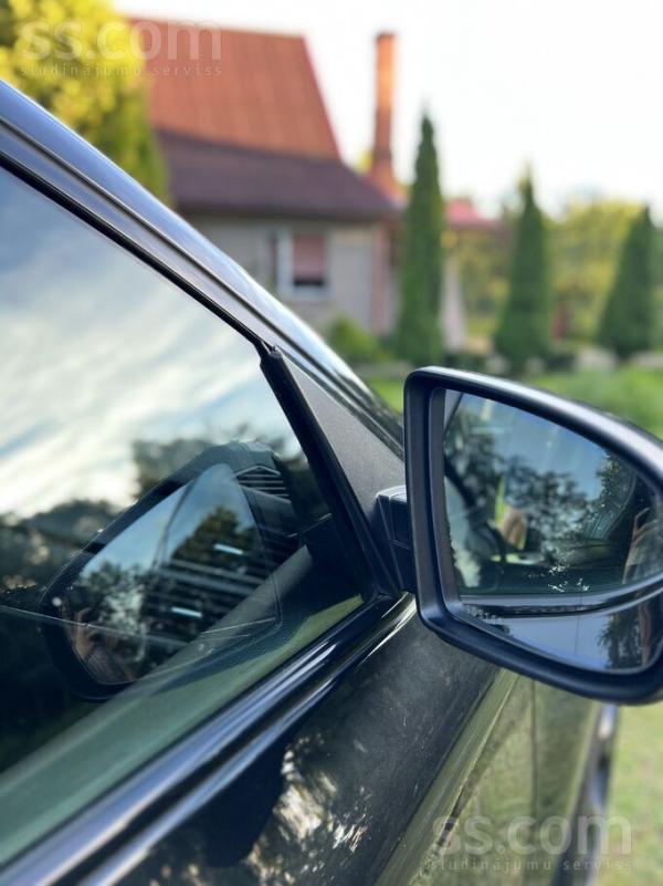 Melns BMW X6 2011 Daugavpils, ar dzinēja tilpumu 3.00 L un nobraukumu 203 tūkst. km par 14000 €, foto 5 vietnē AUTOMOTO.COM.LV