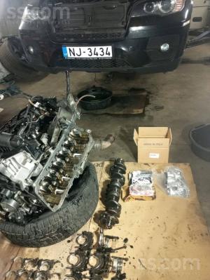 Melns BMW X6 2011 Daugavpils, ar dzinēja tilpumu 3.00 L un nobraukumu 203 tūkst. km par 14000 €, foto 17 vietnē AUTOMOTO.COM.LV
