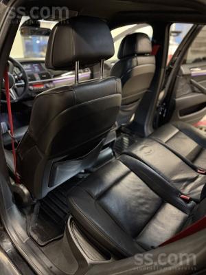 Melns BMW X6 2011 Rīga, ar dzinēja tilpumu 3.00 L un nobraukumu 300 tūkst. km par 17000 €, foto 27 vietnē AUTOMOTO.COM.LV
