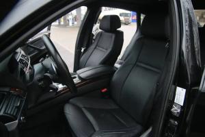 Black BMW X6 2011 in Riga, with an engine capacity of 3.00 L and mileage of 265 thousand km for 12790 €, photo 10 on AUTOMOTO.COM.LV