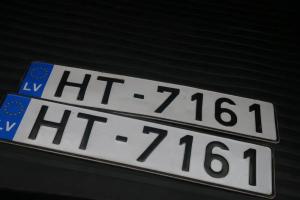 Black BMW X6 2011 in Riga, with an engine capacity of 3.00 L and mileage of 265 thousand km for 12790 €, photo 22 on AUTOMOTO.COM.LV
