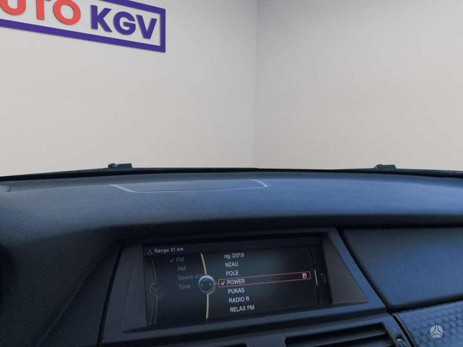 Black BMW X6 2011 in Vilnius, with an engine capacity of 3.00 L and mileage of 237 thousand km for 10999 €, photo 20 on AUTOMOTO.COM.LV
