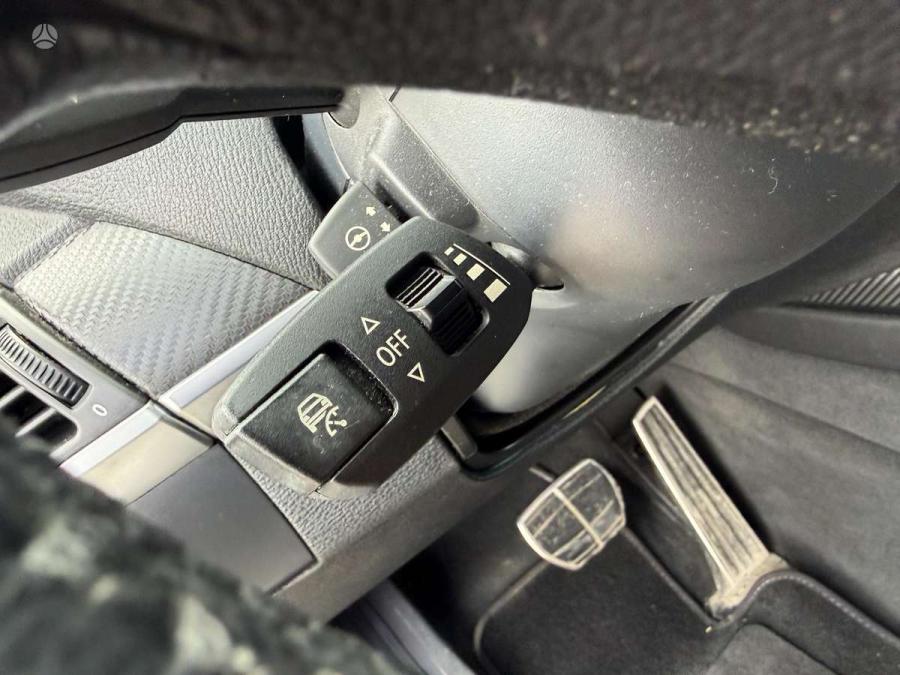 Melns BMW X6 2011 Šauļi, ar dzinēja tilpumu 2.99 L un nobraukumu 321 tūkst. km par 9050 €, foto 15 vietnē AUTOMOTO.COM.LV