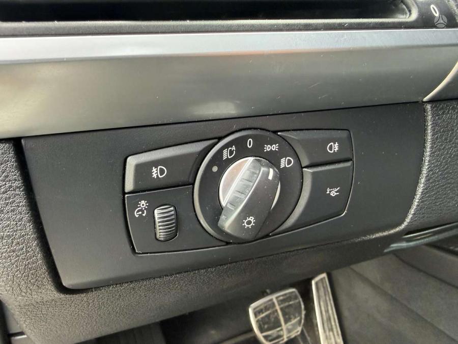 Melns BMW X6 2011 Šauļi, ar dzinēja tilpumu 2.99 L un nobraukumu 321 tūkst. km par 9050 €, foto 18 vietnē AUTOMOTO.COM.LV