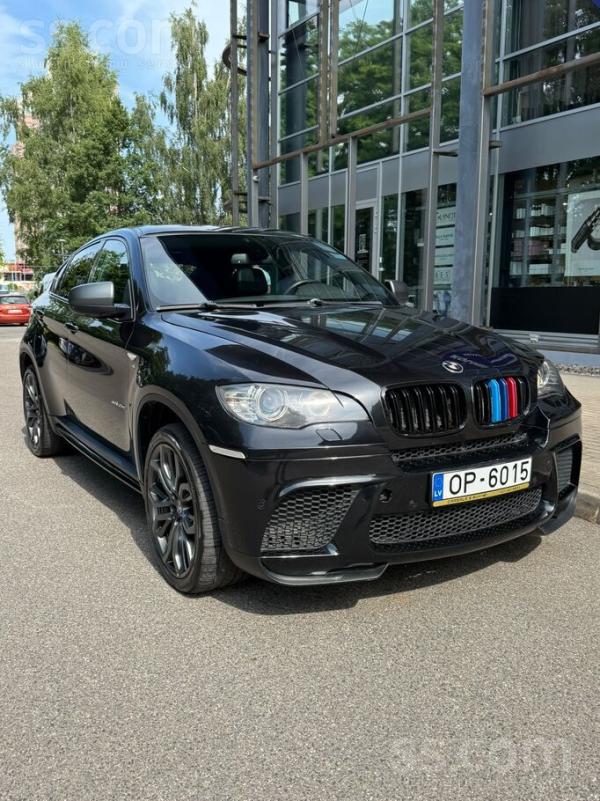 Black BMW X6 2011 in Riga, with an engine capacity of 3.00 L and mileage of 0 thousand km for 12500 €, photo 1 on AUTOMOTO.COM.LV