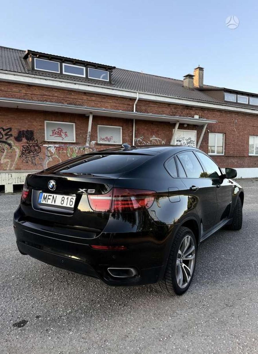 Melns BMW X6 2011 Mažeikiai, ar dzinēja tilpumu 3.00 L un nobraukumu 309 tūkst. km par 13800 €, foto 4 vietnē AUTOMOTO.COM.LV