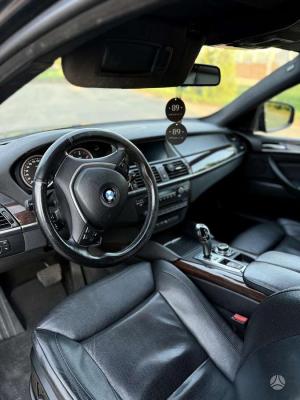 Melns BMW X6 2011 Mažeikiai, ar dzinēja tilpumu 3.00 L un nobraukumu 309 tūkst. km par 13800 €, foto 7 vietnē AUTOMOTO.COM.LV