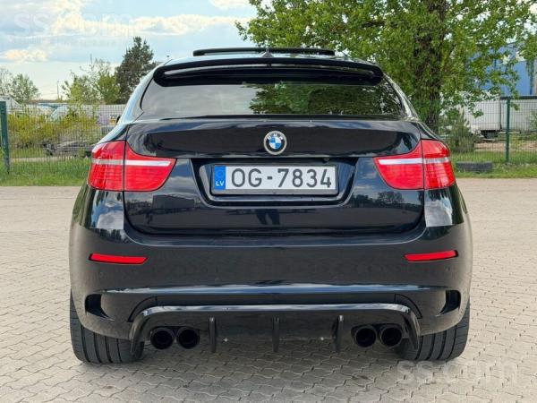 Black BMW X6 2011 in Riga, with an engine capacity of 4.40 L and mileage of 220 thousand km for 17900 €, photo 8 on AUTOMOTO.COM.LV
