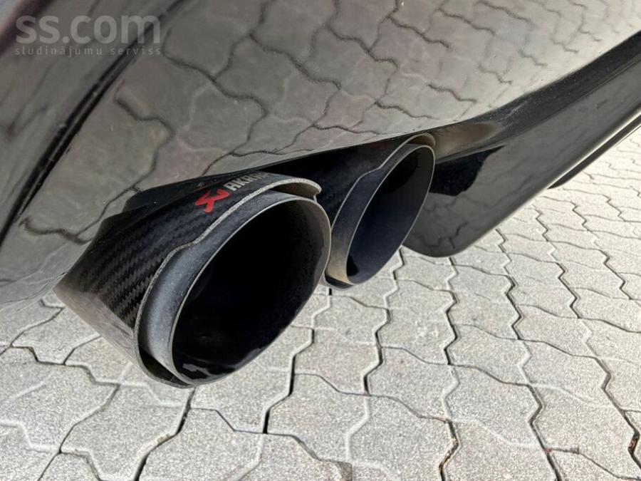 Melns BMW X6 2011 Rīga, ar dzinēja tilpumu 4.40 L un nobraukumu 220 tūkst. km par 17900 €, foto 15 vietnē AUTOMOTO.COM.LV