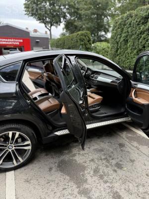 Melns BMW X6 2011 Rīga, ar dzinēja tilpumu 3.00 L un nobraukumu 200 tūkst. km par 13500 €, foto 4 vietnē AUTOMOTO.COM.LV