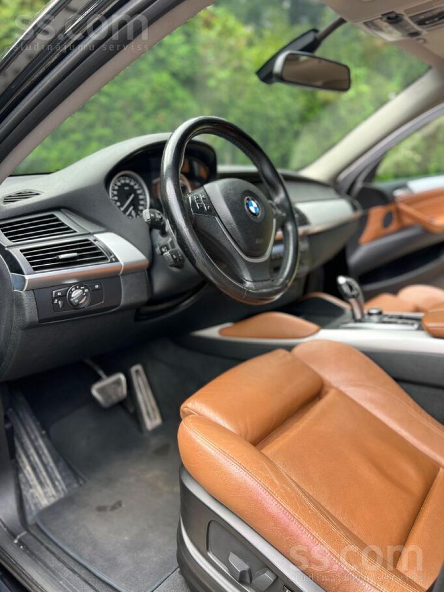 Melns BMW X6 2011 Rīga, ar dzinēja tilpumu 3.00 L un nobraukumu 200 tūkst. km par 13500 €, foto 7 vietnē AUTOMOTO.COM.LV