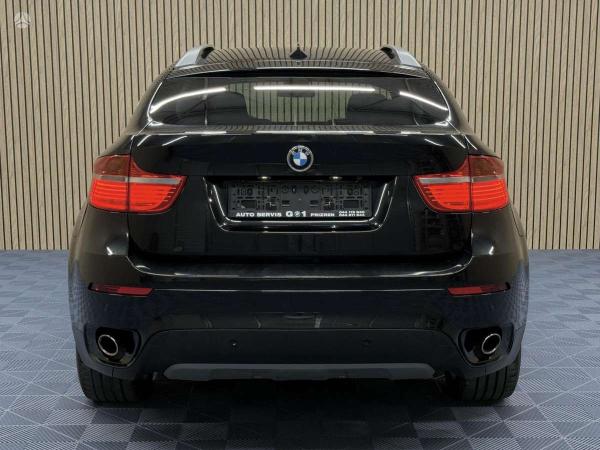 Black BMW X6 2011 in Marijampole, with an engine capacity of 2.99 L and mileage of 274 thousand km for 11999 €, photo 7 on AUTOMOTO.COM.LV