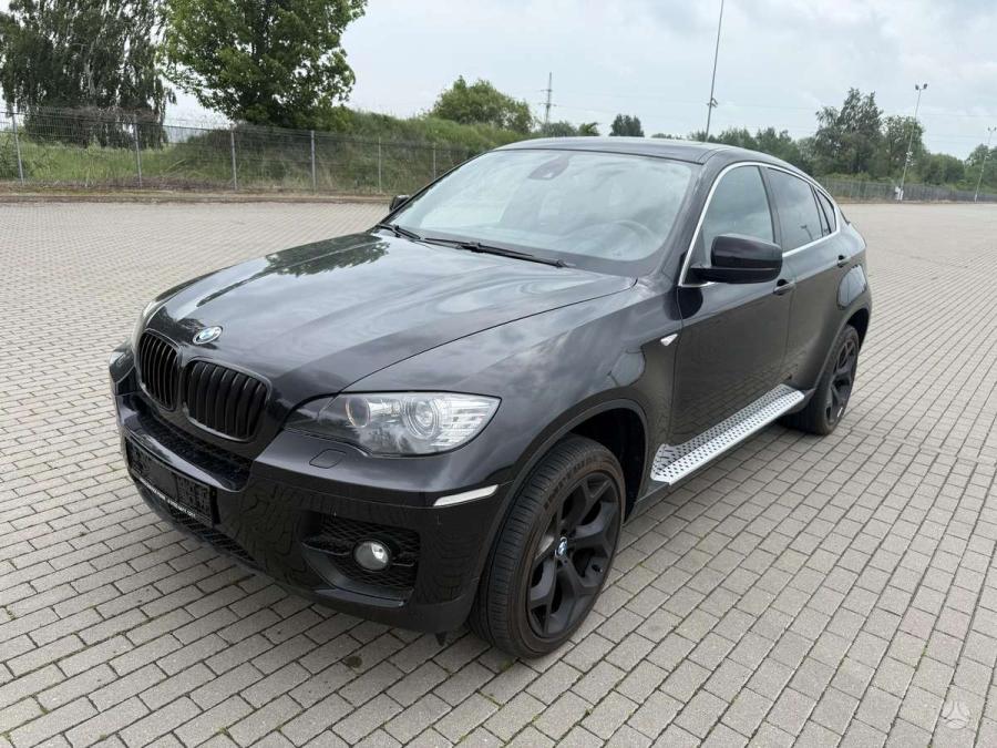 Black BMW X6 2011 in Marijampole, with an engine capacity of 2.99 L and mileage of 226 thousand km for 12500 €, photo 1 on AUTOMOTO.COM.LV