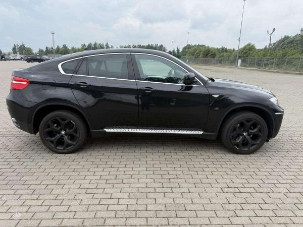 Melns BMW X6 2011 Marijampole, ar dzinēja tilpumu 2.99 L un nobraukumu 226 tūkst. km par 12500 €, foto 6 vietnē AUTOMOTO.COM.LV