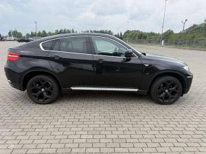 Black BMW X6 2011 in Marijampole, with an engine capacity of 2.99 L and mileage of 226 thousand km for 12500 €, photo 7 on AUTOMOTO.COM.LV