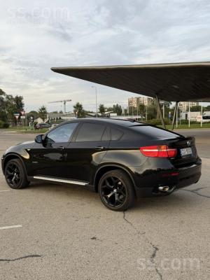 Melns BMW X6 2011 Rīga, ar dzinēja tilpumu 3.00 L un nobraukumu 289 tūkst. km par 12600 €, foto 3 vietnē AUTOMOTO.COM.LV