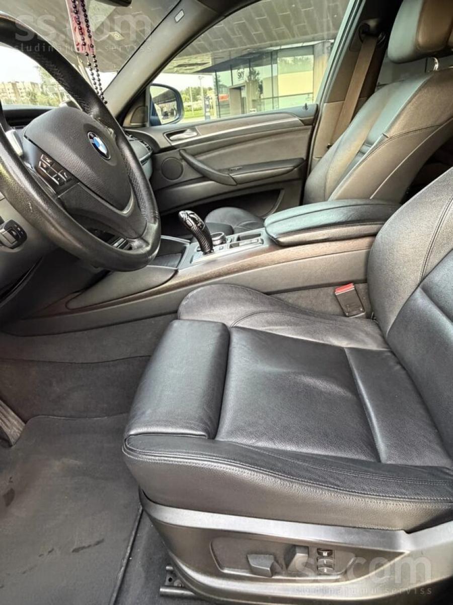 Melns BMW X6 2011 Rīga, ar dzinēja tilpumu 3.00 L un nobraukumu 289 tūkst. km par 12600 €, foto 14 vietnē AUTOMOTO.COM.LV