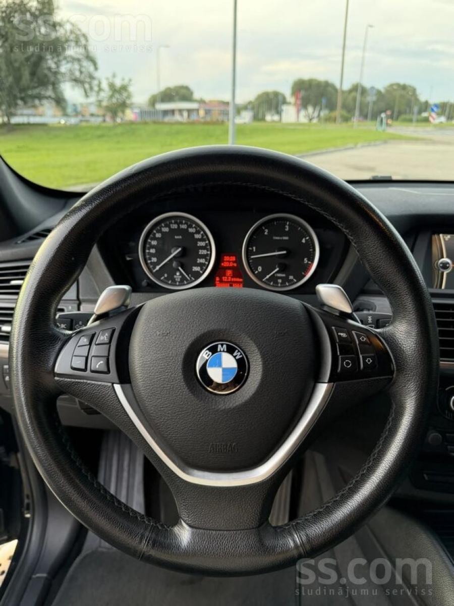 Melns BMW X6 2011 Rīga, ar dzinēja tilpumu 3.00 L un nobraukumu 289 tūkst. km par 12600 €, foto 15 vietnē AUTOMOTO.COM.LV