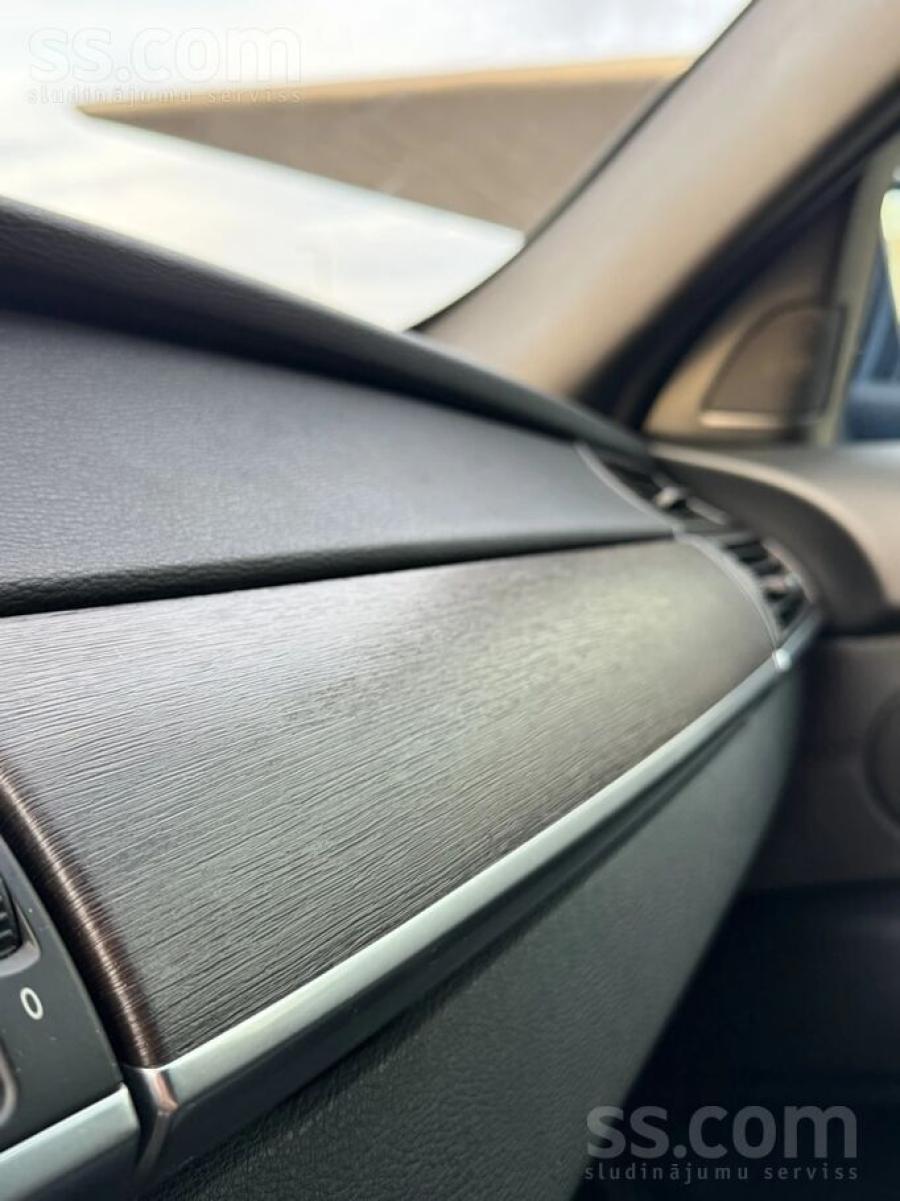 Melns BMW X6 2011 Rīga, ar dzinēja tilpumu 3.00 L un nobraukumu 289 tūkst. km par 12600 €, foto 18 vietnē AUTOMOTO.COM.LV