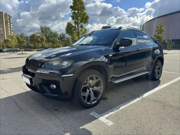 Black BMW X6 2011 in Panevezys, with an engine capacity of 2.99 L and mileage of 286 thousand km for 13000 €, photo 3 on AUTOMOTO.COM.LV