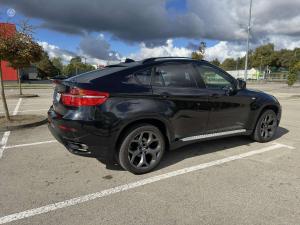 Black BMW X6 2011 in Panevezys, with an engine capacity of 2.99 L and mileage of 286 thousand km for 13000 €, photo 5 on AUTOMOTO.COM.LV