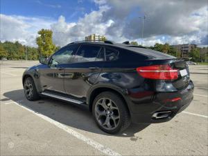 Black BMW X6 2011 in Panevezys, with an engine capacity of 2.99 L and mileage of 286 thousand km for 13000 €, photo 7 on AUTOMOTO.COM.LV