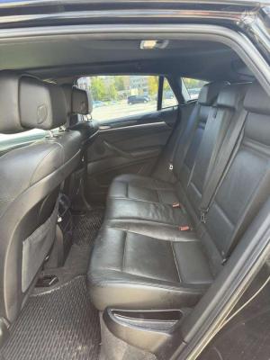 Black BMW X6 2011 in Panevezys, with an engine capacity of 2.99 L and mileage of 286 thousand km for 13000 €, photo 12 on AUTOMOTO.COM.LV