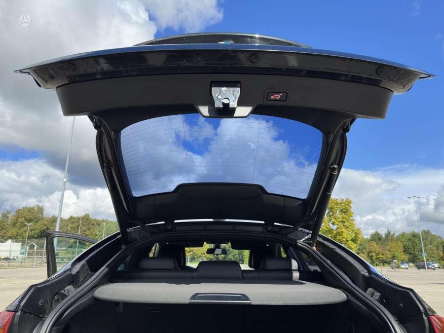 Black BMW X6 2011 in Panevezys, with an engine capacity of 2.99 L and mileage of 286 thousand km for 13000 €, photo 13 on AUTOMOTO.COM.LV
