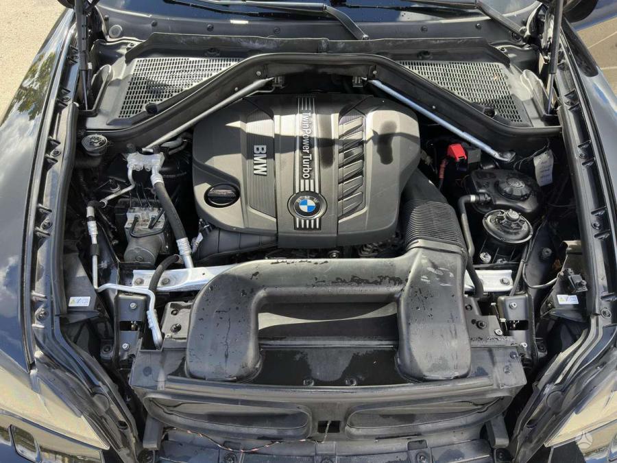 Black BMW X6 2011 in Panevezys, with an engine capacity of 2.99 L and mileage of 286 thousand km for 13000 €, photo 14 on AUTOMOTO.COM.LV