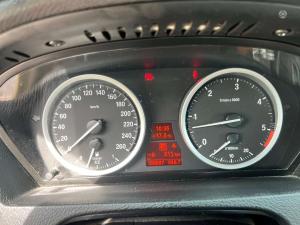 Black BMW X6 2011 in Vilnius, with an engine capacity of 2.99 L and mileage of 159 thousand km for 11800 €, photo 9 on AUTOMOTO.COM.LV