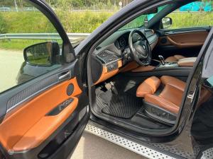 Black BMW X6 2011 in Vilnius, with an engine capacity of 2.99 L and mileage of 159 thousand km for 11800 €, photo 13 on AUTOMOTO.COM.LV