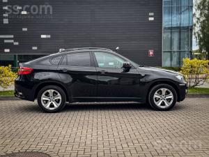 Black BMW X6 2012 in Jelgava, with an engine capacity of 3.00 L and mileage of 0 thousand km for 10000 €, photo 7 on AUTOMOTO.COM.LV