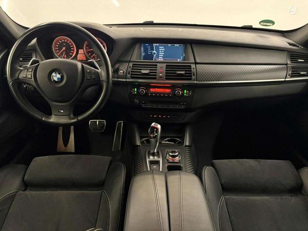 Black BMW X6 2012 in Marijampole, with an engine capacity of 2.99 L and mileage of 262 thousand km for 14999 €, photo 6 on AUTOMOTO.COM.LV