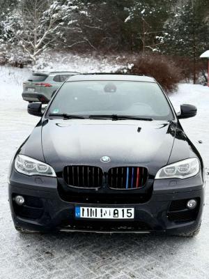 Black BMW X6 2012 in Vilnius, with an engine capacity of 2.99 L and mileage of 191 thousand km for 9800 €, photo 6 on AUTOMOTO.COM.LV