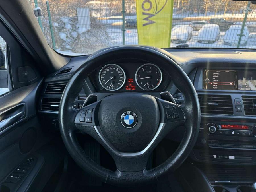 Black BMW X6 2012 in Vilnius, with an engine capacity of 2.99 L and mileage of 180 thousand km for 14000 €, photo 21 on AUTOMOTO.COM.LV