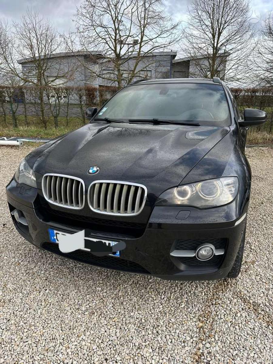 Black BMW X6 2012 in Taurage, with an engine capacity of 2.99 L and mileage of 270 thousand km for 8800 €, photo 1 on AUTOMOTO.COM.LV