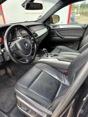 Black BMW X6 2012 in Taurage, with an engine capacity of 2.99 L and mileage of 270 thousand km for 8800 €, photo 4 on AUTOMOTO.COM.LV